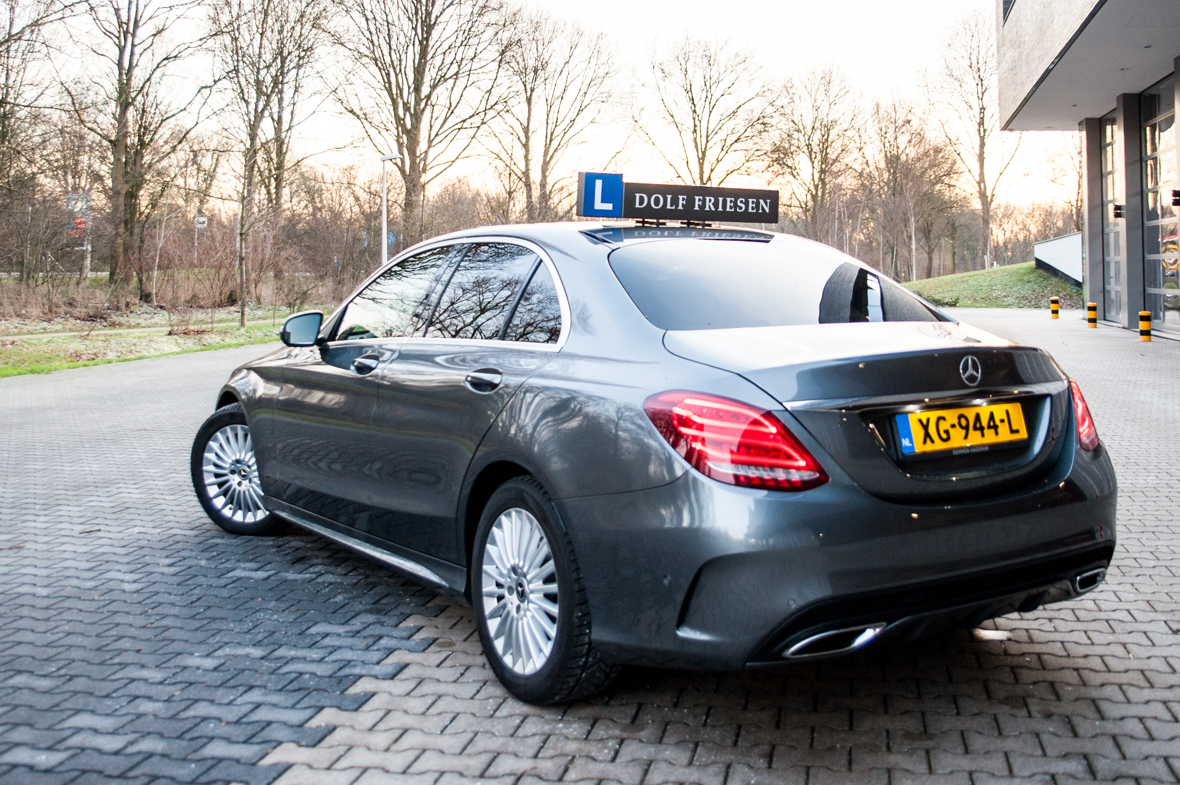 Autorijschool Dolf Friesen » De Auto